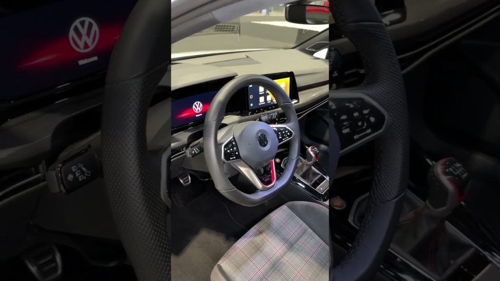 Descubre el Volkswagen Golf GTI: El hot hatch que redefinirá tu ...