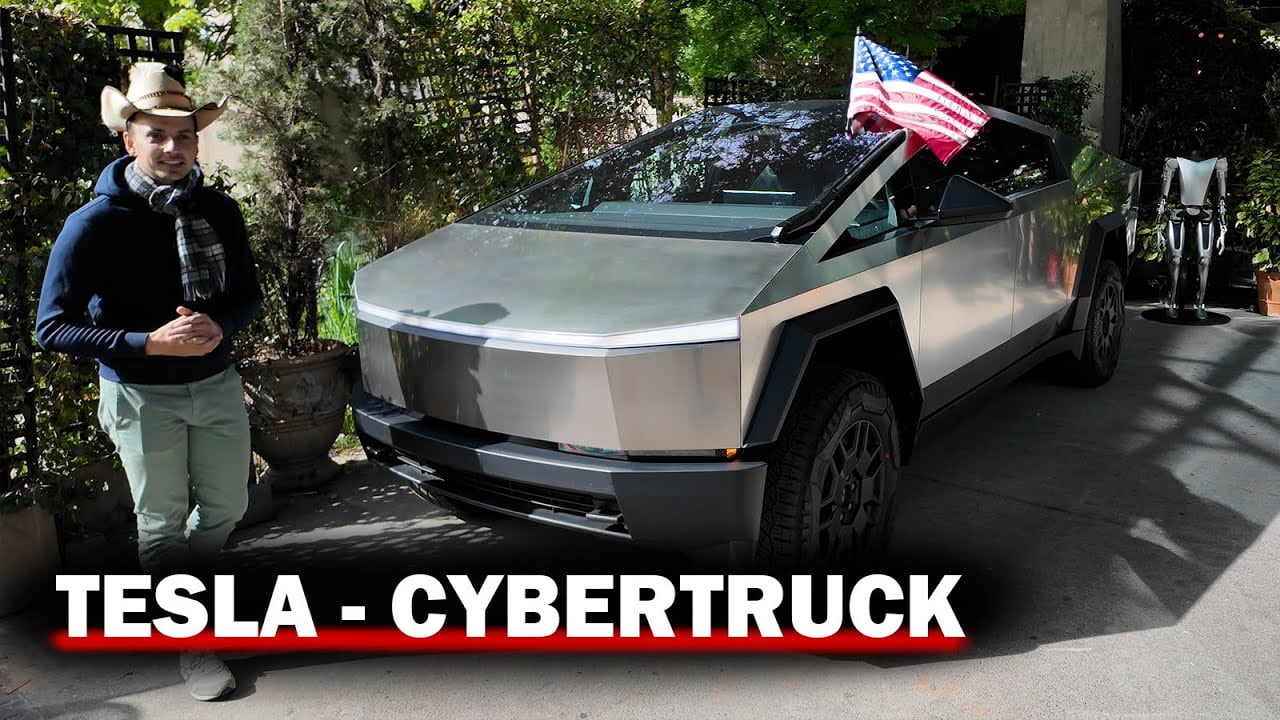 Tesla Cybertruck Puzzle: Ensamblado de la Pick-Up del Futuro - MotorPress